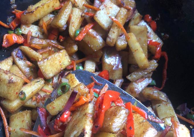 Yam Stir-fry Recipe by Hallychops Gombe - Cookpad