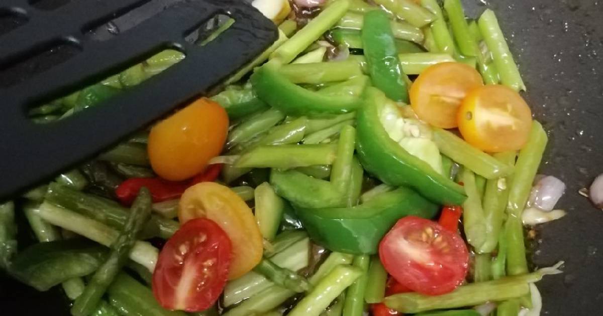 Resipi Asparagus goreng sos tiram oleh Nur Aty - Cookpad