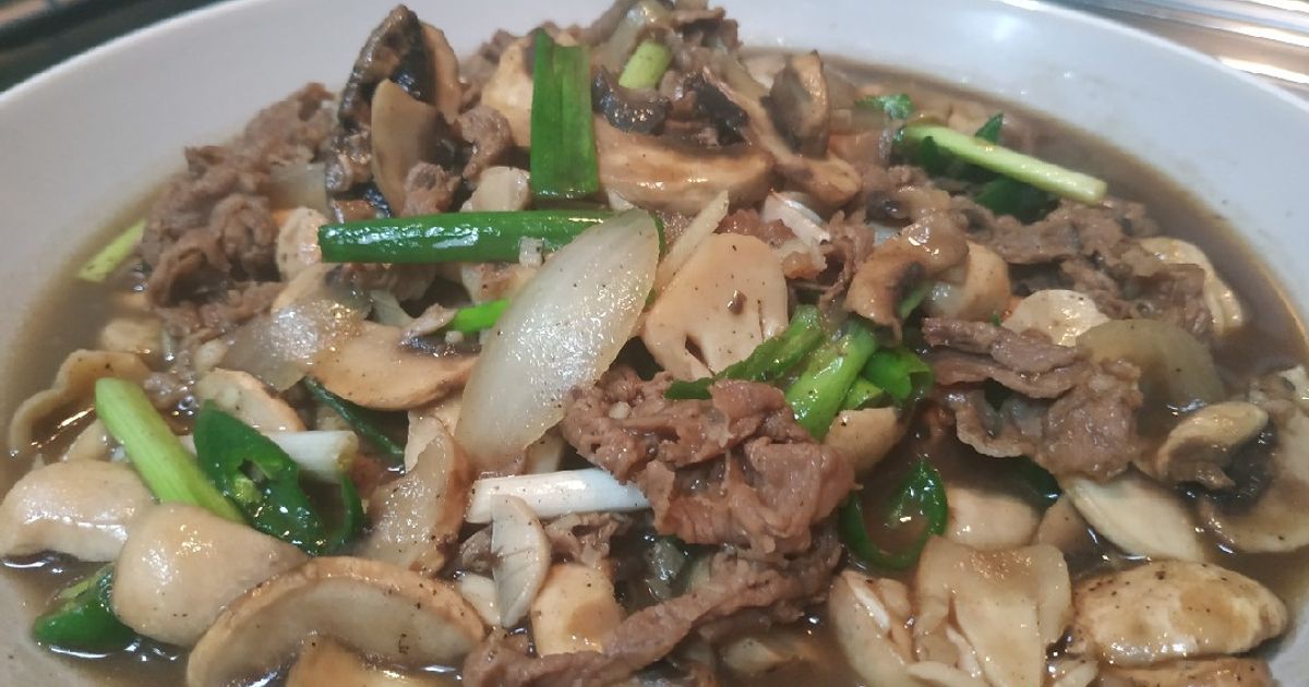 Resep Tumis Jamur Dan Daging Kuah Lada Hitam oleh Ulie Herdian - Cookpad