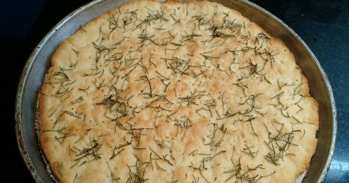Pizza de romero Receta de Stella Navas- Cookpad
