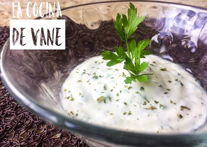 Aderezo Ranch Light Receta de Vanessa Gómez - Cookpad