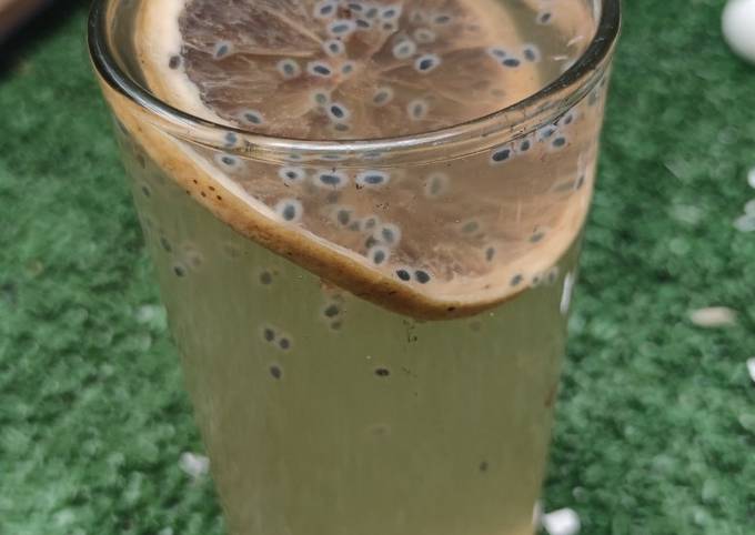 Resep Lemon Madu Selasih (minuman panas dalam) oleh Bundadari - Cookpad