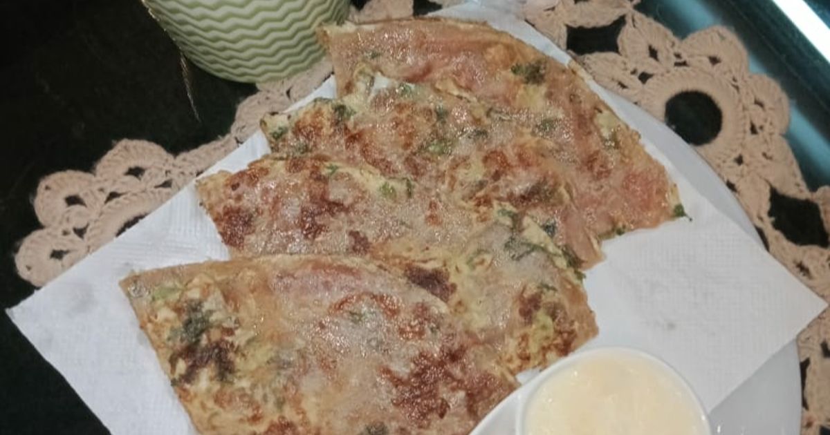 Omelette Paratha. Recipe by Sumreen Farooq - Cookpad