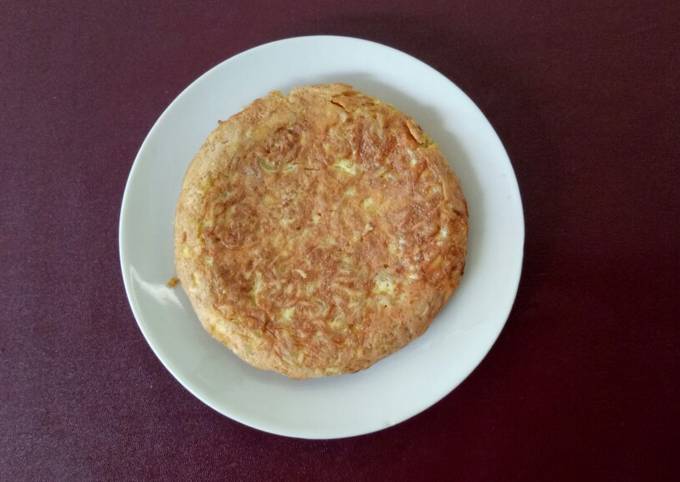 Resep Pizza Indomie Goreng oleh Aristio P Putra - Cookpad