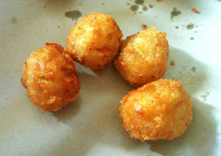 Resep Nugget nasi isi keju oleh Silvia DJ - Cookpad
