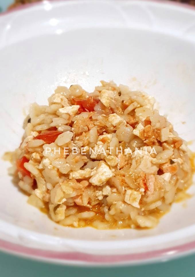 Resep Salmon Tofu Pasta (MPASI 7M+) 🐟🍝 oleh Phebe - Cookpad