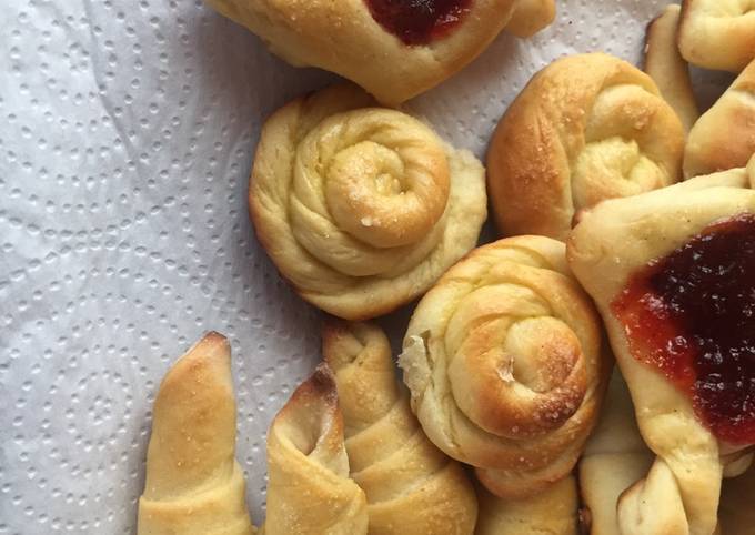 Facturas fáciles Receta de Simone Moreira Pellejero- Cookpad