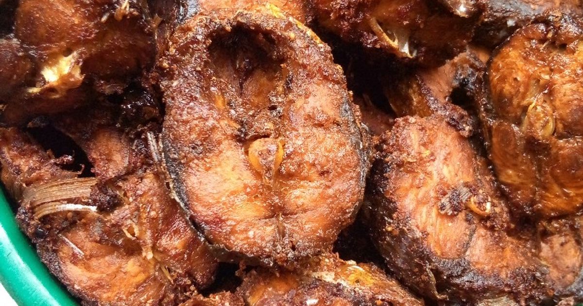 Suaced Fried Fish Recipe by Saue Michael - Cookpad