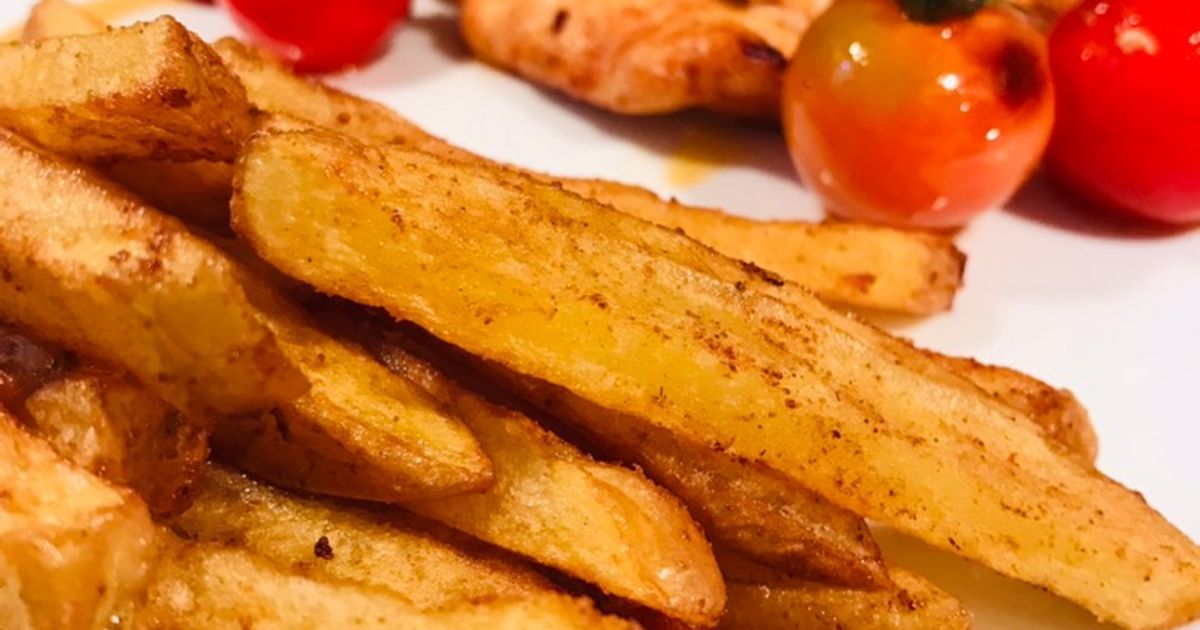 Crunchy Juicy Potato Fries Recipe by Bianca Mwale - Cookpad