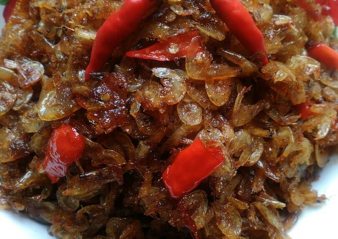 Resep Sambal goreng Rebon oleh Mariani Ulfah Ny.Deddy - Cookpad