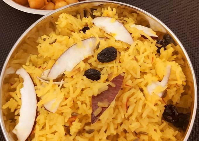 Sindhi Tahiri Sweet Rice with Jaggery Recipe by Vidita Bhatia - Cookpad