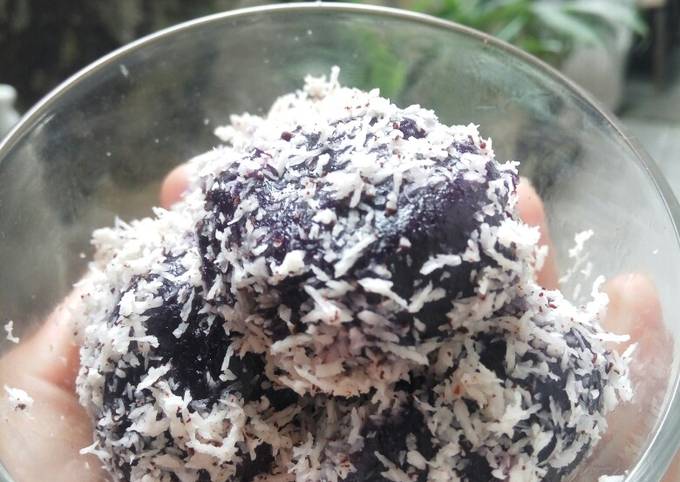 Resep Onde-Onde Ubi Ungu oleh Pipit Fitriani - Cookpad Resep Onde-Onde Ubi Ungu oleh Pipit Fitriani - Cookpad