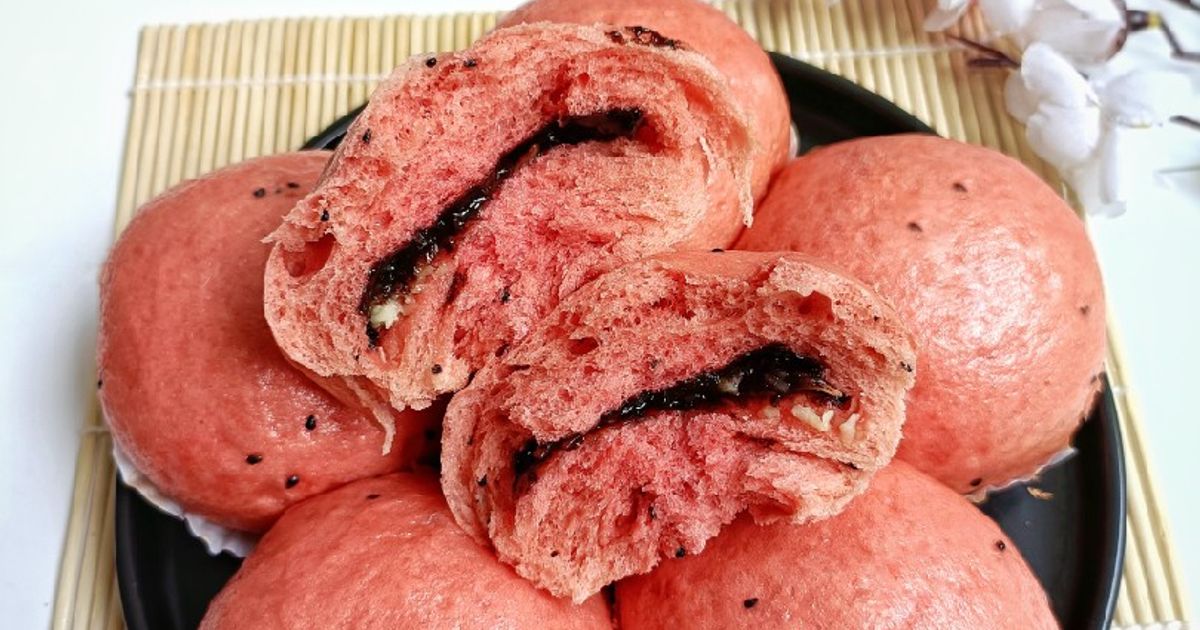 Resep Bakpao Buah Naga (Bakpao Pink) oleh LiyaniFY - Cookpad