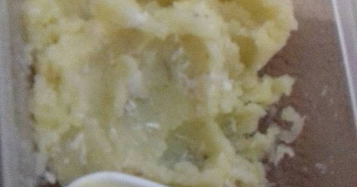 Resep Mpasi 6 bln puree kentang ayam oleh desi zara - Cookpad