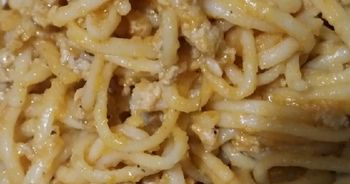Pastas Con Cerdo Molido En Salsa Roja Receta de Camilla - Cookpad