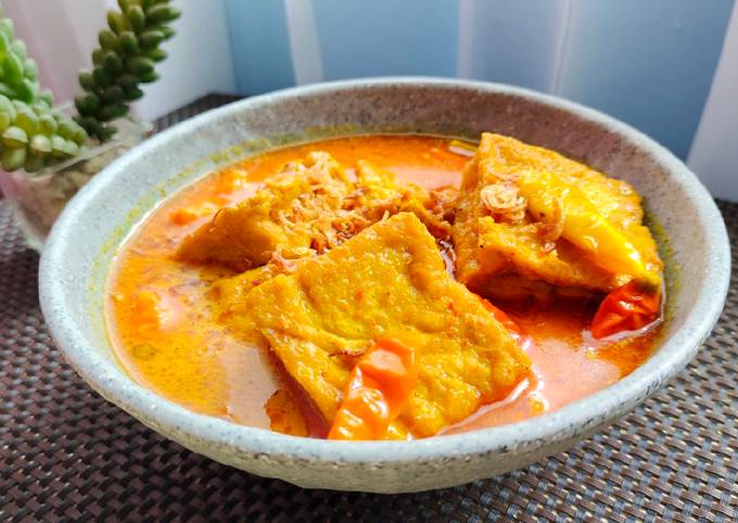 Resep 123. Tahu Kuah Kari Extra Pedas oleh Fransiska - Cookpad