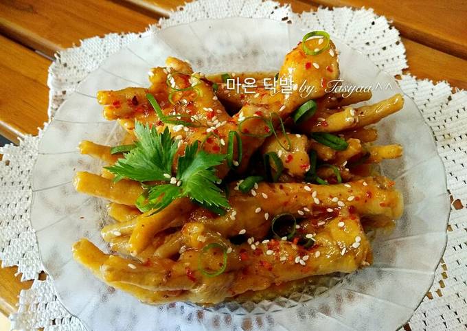 Resep Maeun Dakbal a.k.a Ceker Pedas Korea oleh Tasyaa^^ - Cookpad
