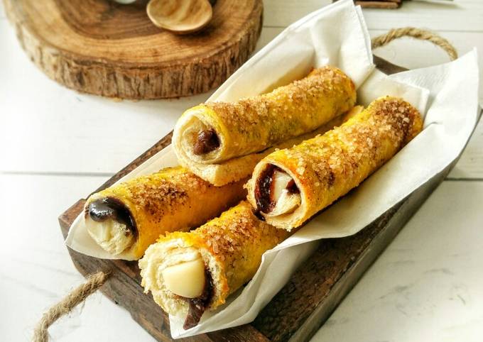 Resep Cinnamon Choco Cheese Roll oleh Rezita May - Cookpad