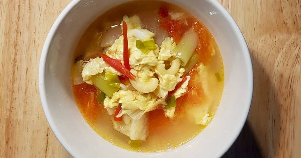 Resep Sup Tomat Telur oleh Indah - Cookpad