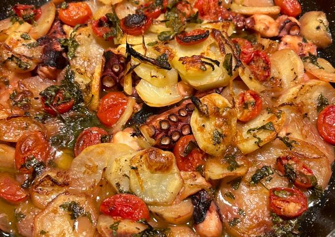 Ricetta Tiella pugliese di polpo e patate di Paolobertoncin - Cookpad