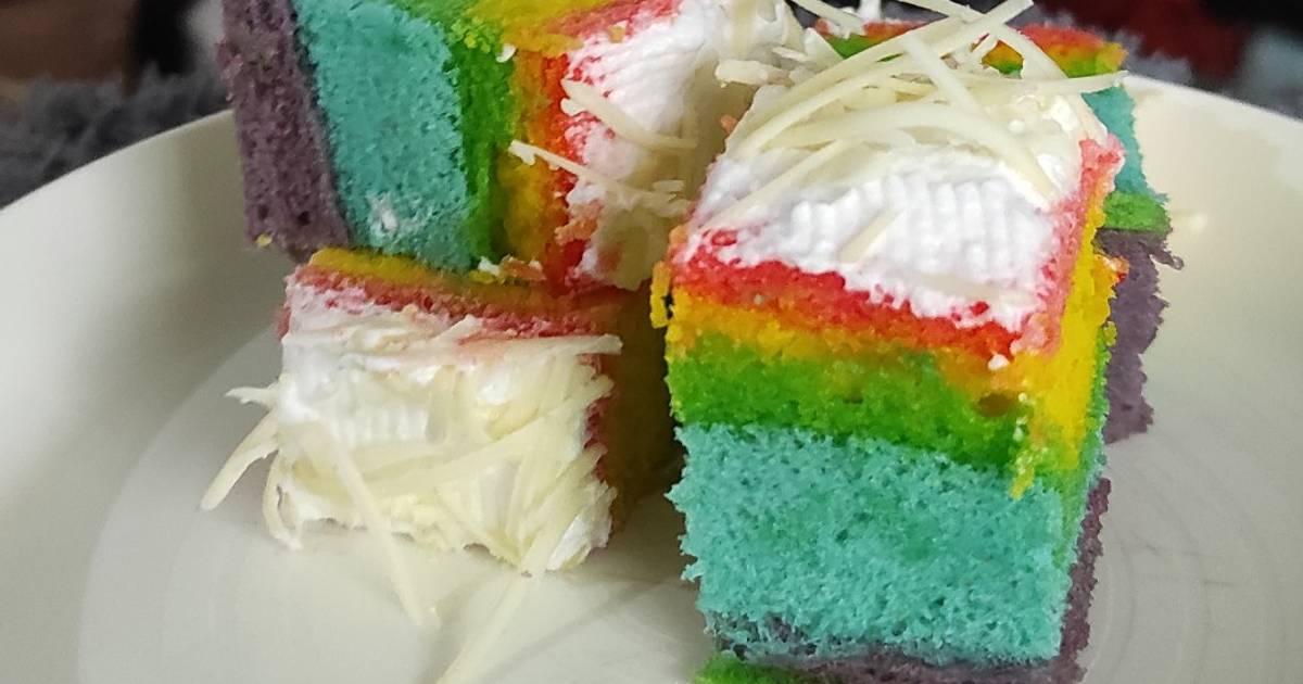 Resep Rainbow Cake Kukus oleh Maria Ulfah - Cookpad
