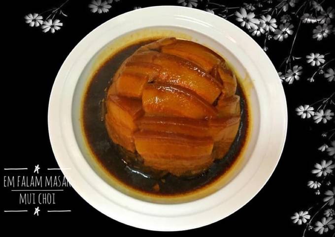 Resep Steamed Mui Choy with Pork Belly oleh Tinny Tin Sam - Cookpad
