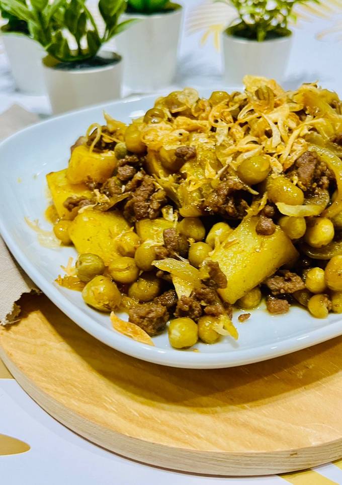 Resep 333. Daging Giling Kentang Pakai KACANG POLONG (Ercis) oleh ...