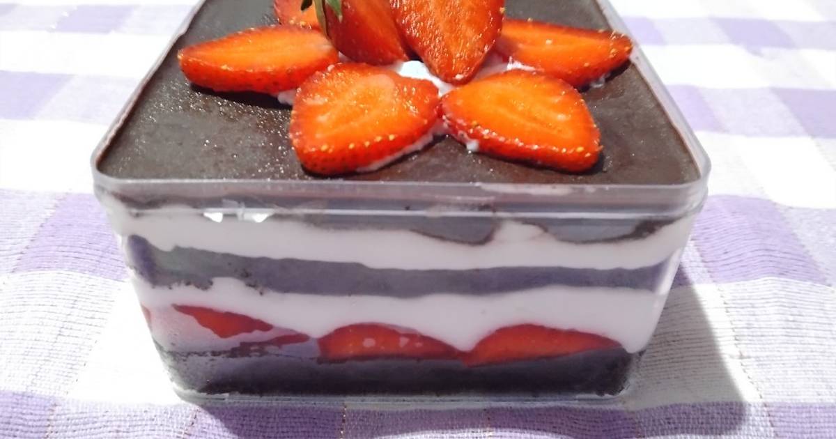 168 resep desert box strawberry enak dan mudah - Cookpad