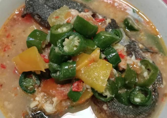 Resep Lele pedas kuah kuning oleh Tyas Manopo - Cookpad
