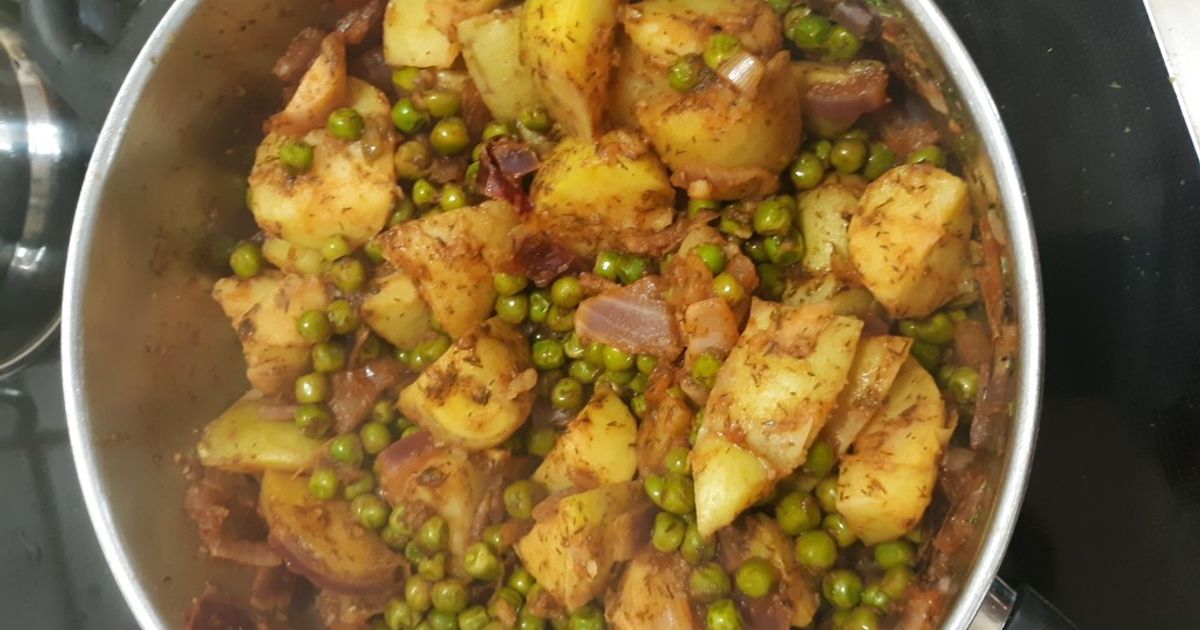 Arakas Greek Potato And Pea Stew Recipe By Christina T
