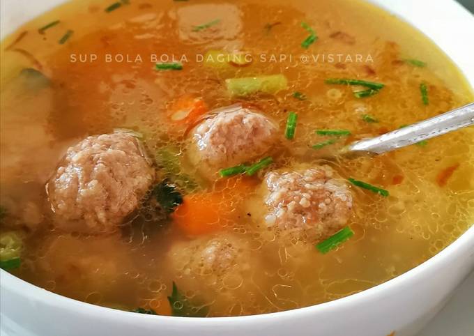 Resep Sup Bola Bola Daging Sapi / Sop Bola Daging Sapi oleh Wistara 👩🏻 ...
