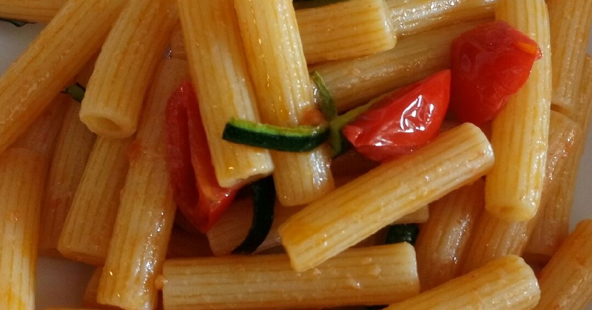 Sedani Rigati (Number 94😁) With Fresh Tomatoes And Courgette Recipe by ...