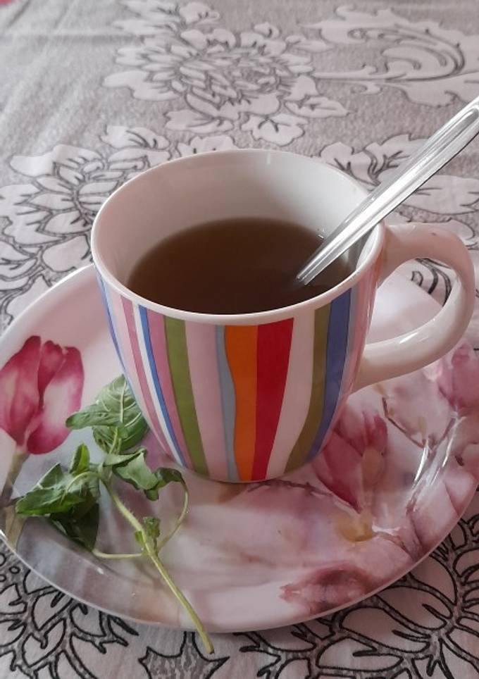 Basil Herbal Tea Recipe by Ratna Lalwani - Cookpad