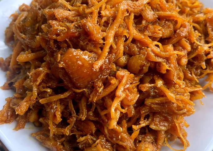 Resep Krawu ayam ala Mama oleh 𝑵𝒐𝒗𝒊𝒕𝒂 𝑨𝒎𝒆𝒍𝒊𝒂 - Cookpad