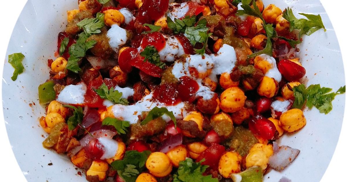 Dry Rosted Chana Chaat Recipe by Priyanka Byadwal - Cookpad