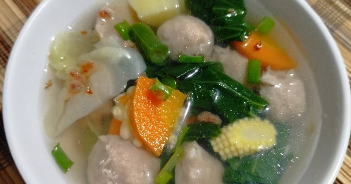 Resep Sop Sayuran & Bakso oleh salma mumtazah - Cookpad