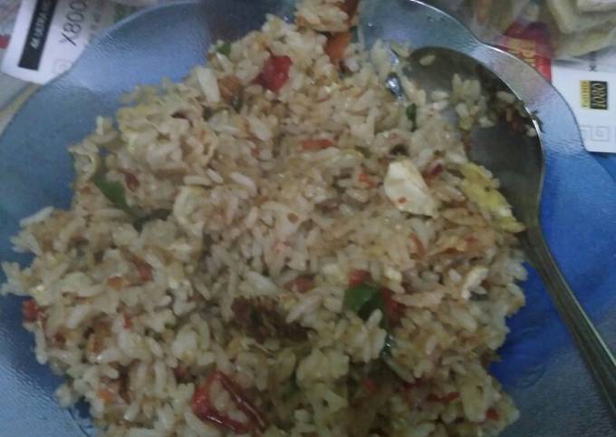 Resep Nasi goreng jawa Pedas oleh Yuni - Cookpad