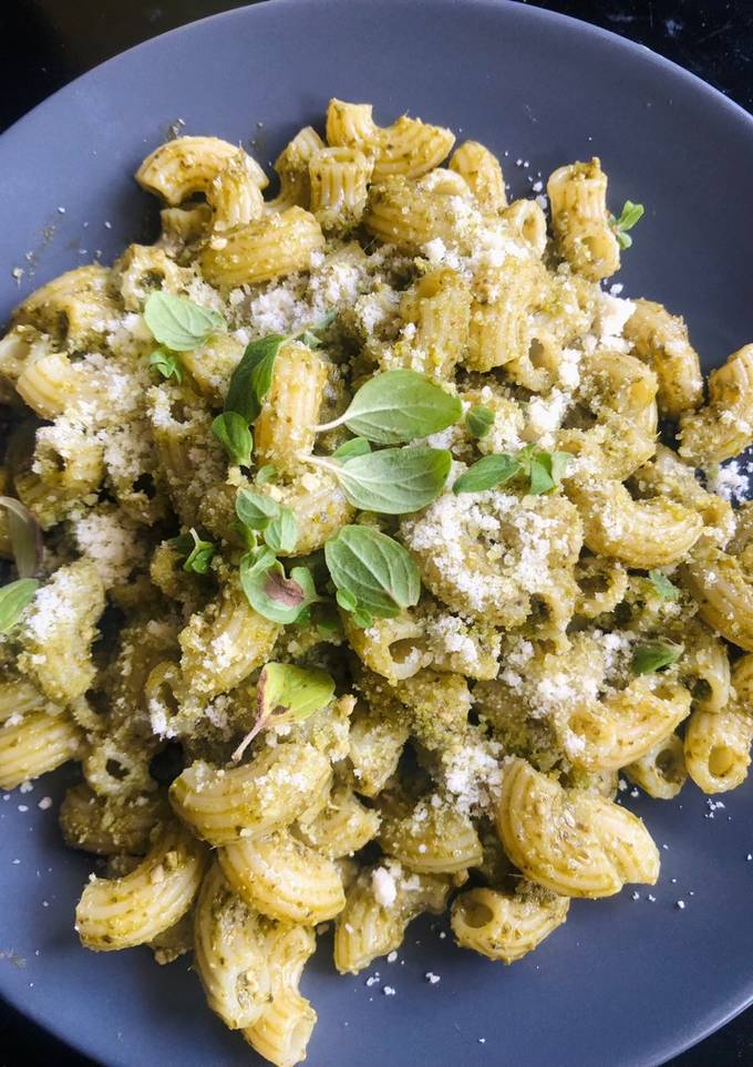 Fideos con pesto Receta de umbrelaaa- Cookpad