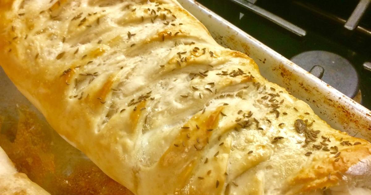 Reuben Loaf Recipe by Adrianne Meszaros - Cookpad