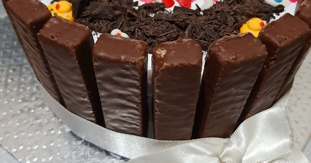 Eggless Choco Commercial Cake Recipe by Ritu Parihar - Cookpad