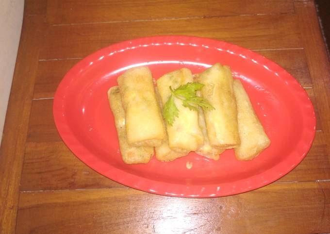 Resep Risol isi kentang wortel ayam oleh dyan ardani - Cookpad