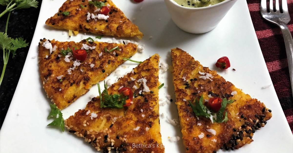 Pan Fried Handvo Recipe by Bethica Das - Cookpad