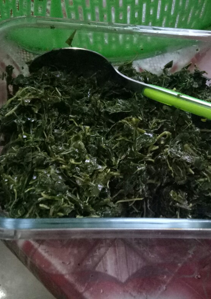 Resep Daun Pucuk Ubi Remas (Pucuk Daun Singkong) Tumis Kampung oleh Era ...