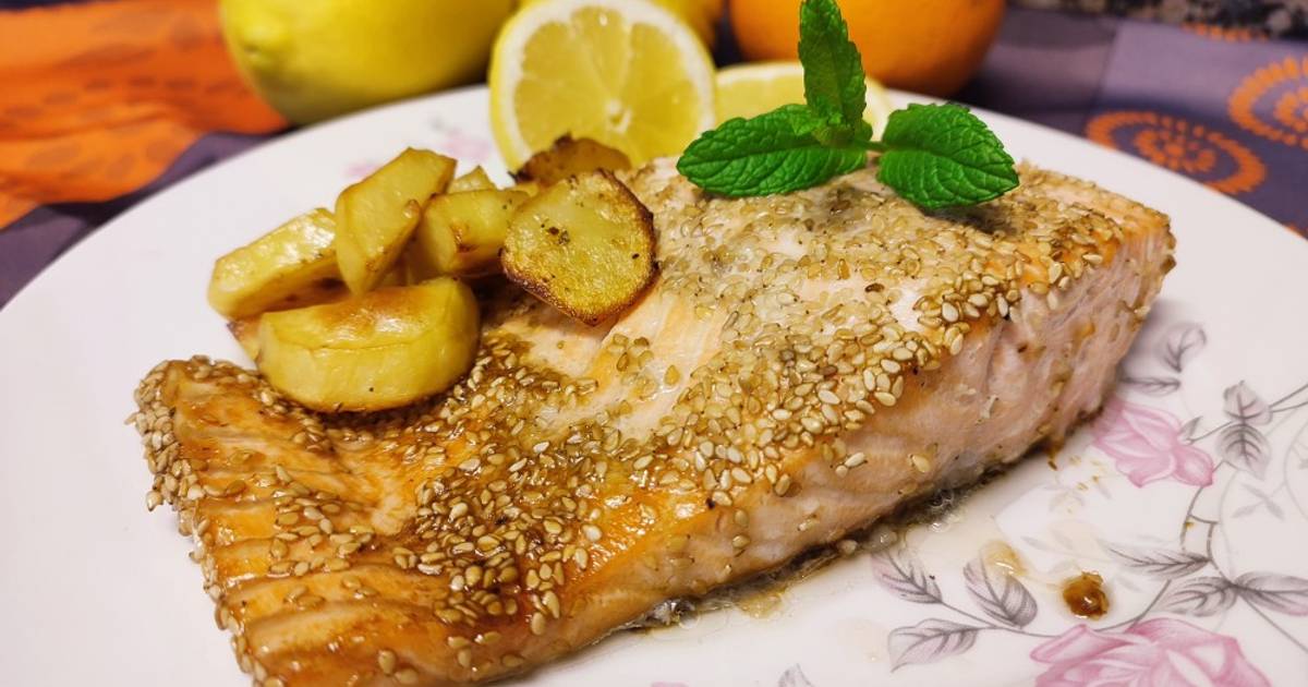 Salmón al horno en salsa teriyaki con semillas de sésamo Receta de Mode ...