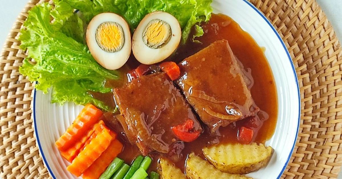 Resep Selat Solo Gelatin oleh Ellaelloet - Cookpad