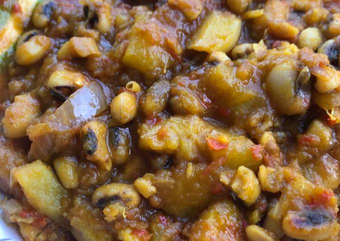 Beans, sweet potatoes and plantain pottage Recipe by Rukayya Mustapha ...