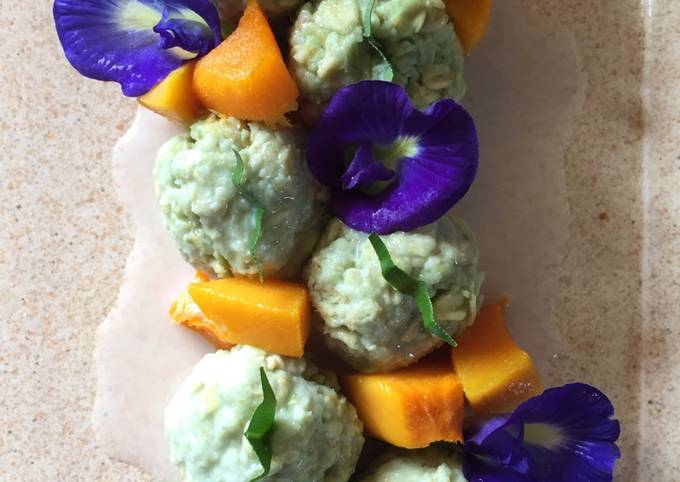 Resep Sticky Oat Mango oleh renandra - Cookpad
