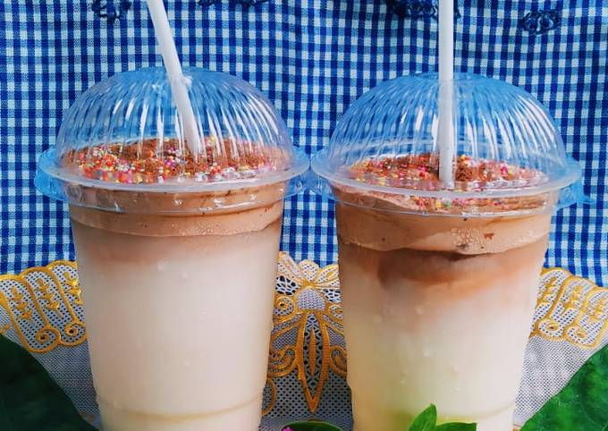 Resep Dalgona cokelat oleh armey - Cookpad