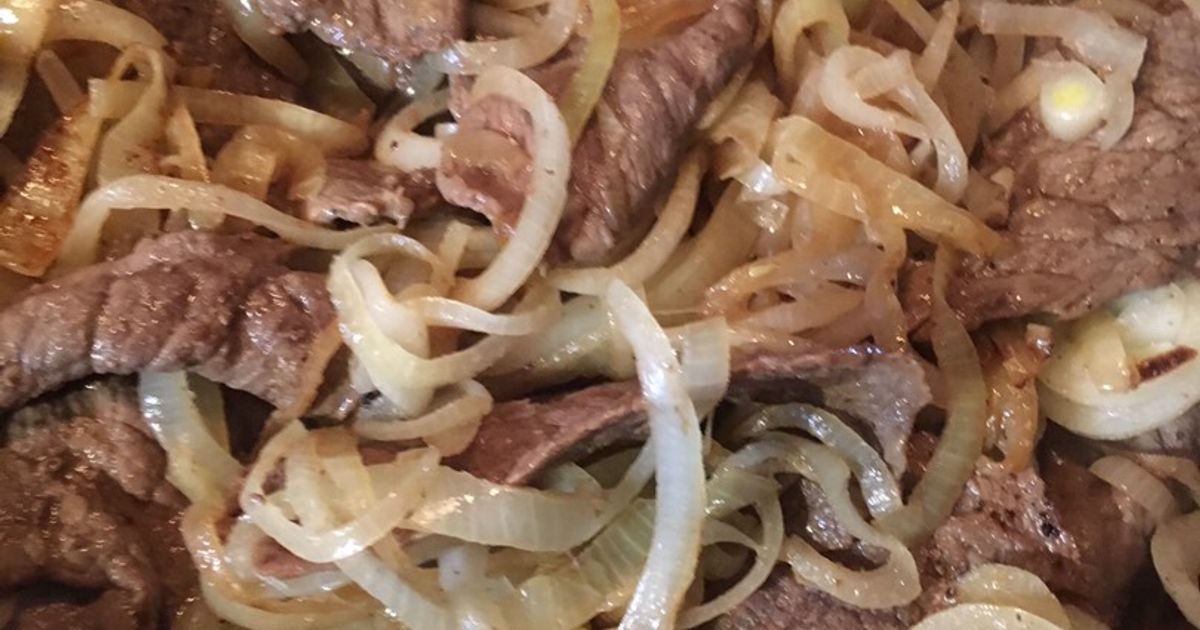 Bisteces De Res Encebollados Receta de Estrella Dominik- Cookpad