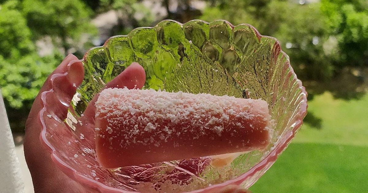 Rose Kulfi (Dessert) Recipe by Veena Arora - Cookpad